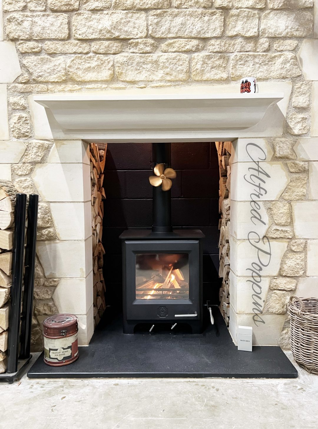 The new Woodwarm fireview vintage - Alfred Poppins